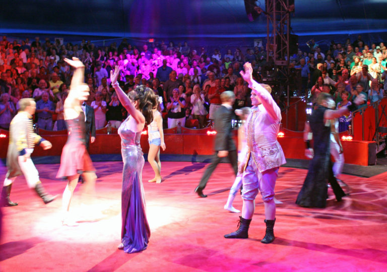 Dolly Jacobs and Nik Wallenda and others, Circus Sarasota, Sarasota ...